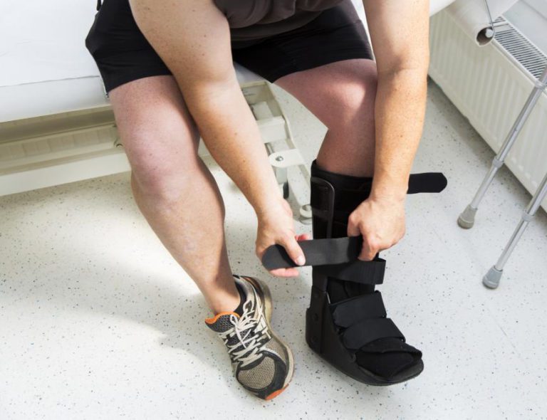 Foot and Ankle Surgery - Knoxville Hospital & Clinics